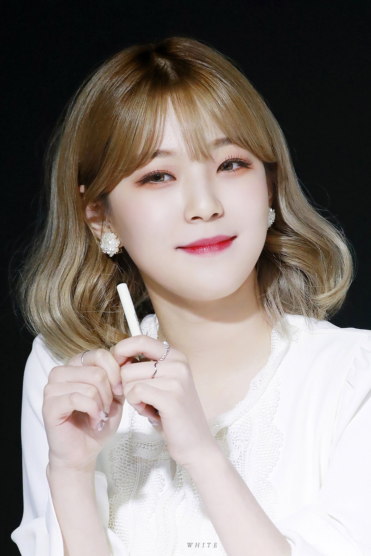 프로미스나인 > 연예인포럼 | 딜바다닷컴