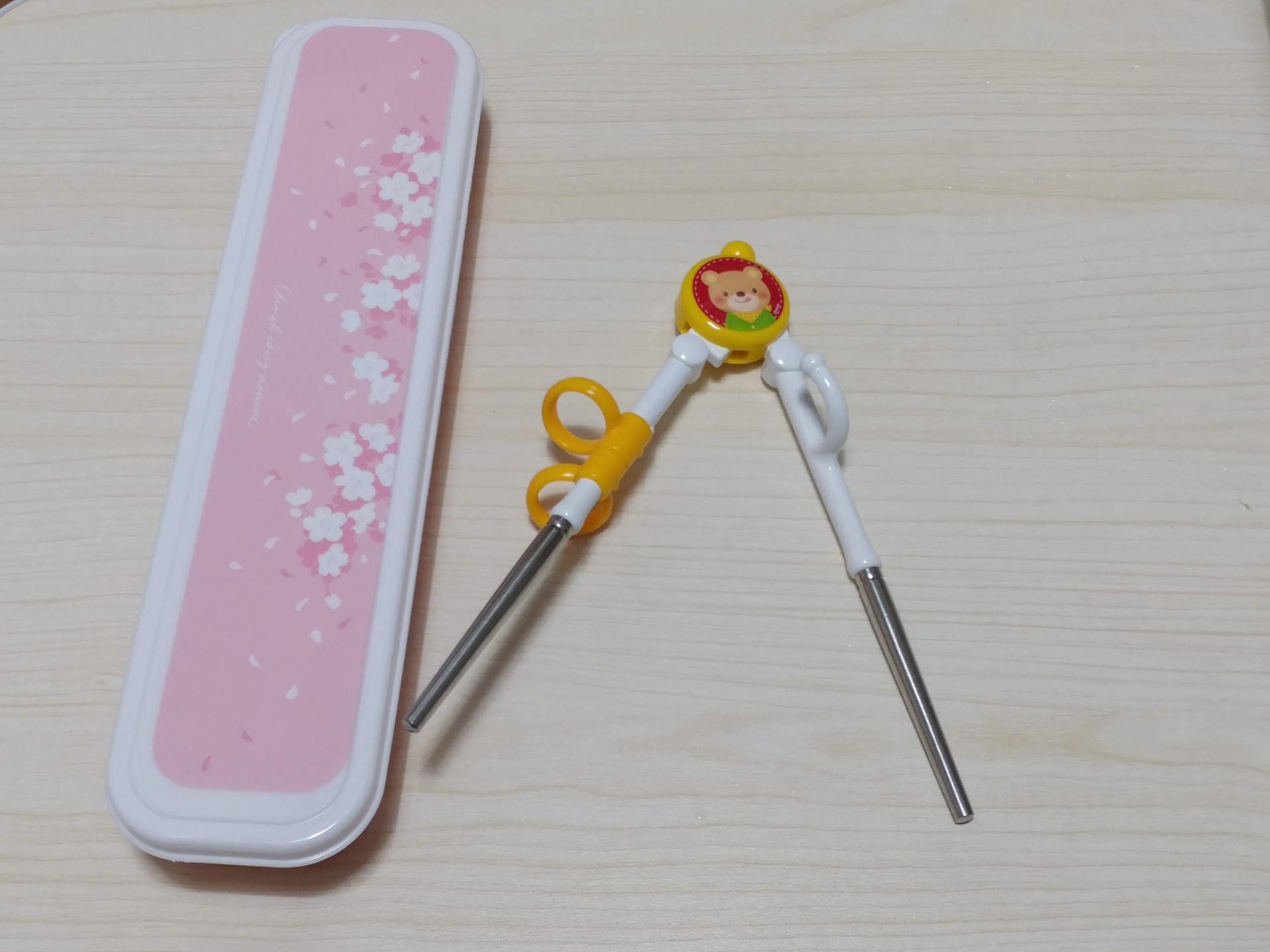 젓가락 교정기 샀습니다 > 자유게시판 | 딜바다닷컴